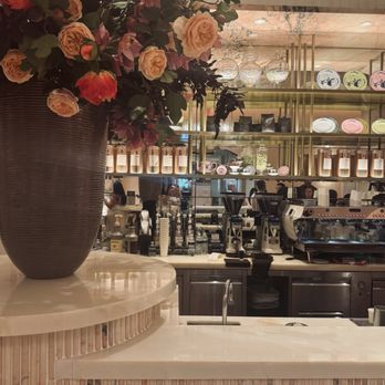 CAFE CUTO - Updated October 2025 - 123 Photos & 40 Reviews - 2777 S Las ...