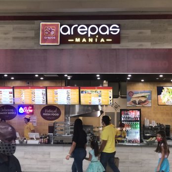 PEMBROKE LAKES MALL - Updated December 2024 - 230 Photos & 135 Reviews ...