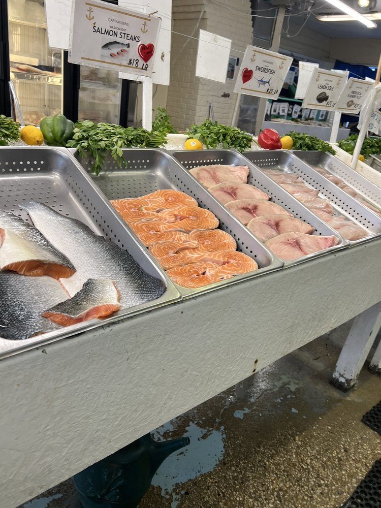 CAPTAIN BEN’S FISH MARKET - Updated December 2025 - 54 Photos & 22 ...