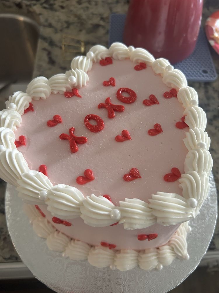 LAKEVIEW BAKERY - Updated August 2025 - 27 Photos & 22 Reviews ...