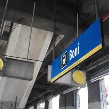 MRT BONI STATION - Updated October 2025 - Northbound, Epifanio de los ...