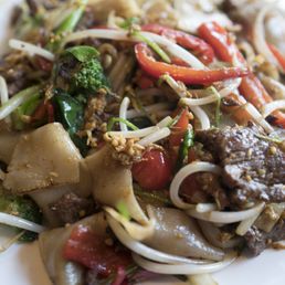 PHO QUE HUONG - Updated December 2025 - 219 Photos & 273 Reviews - 4826 ...