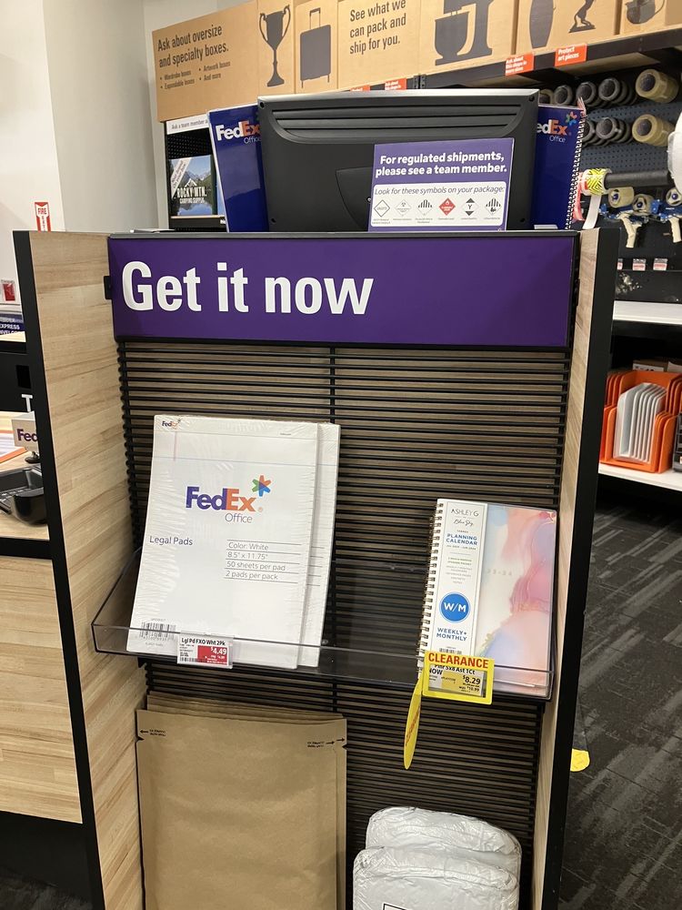 FEDEX OFFICE PRINT & SHIP CENTER - Updated January 2025 - 54 Reviews ...