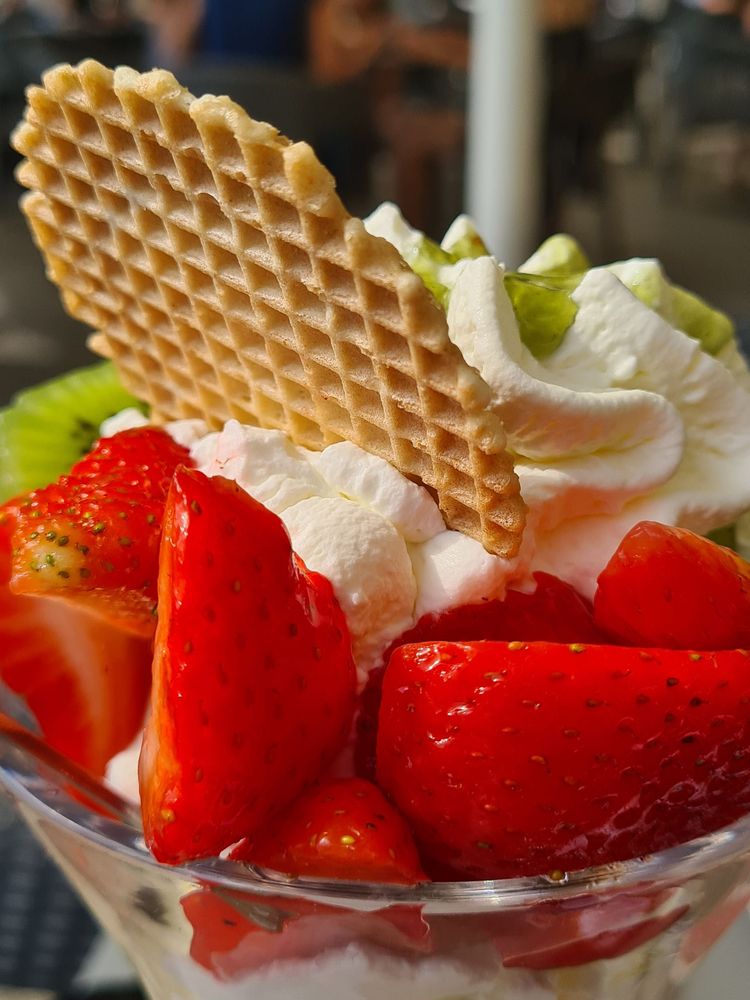 EISCAFÉ VENEZIA - Updated June 2024 - 40 Photos & 27 Reviews - Hauptstr ...