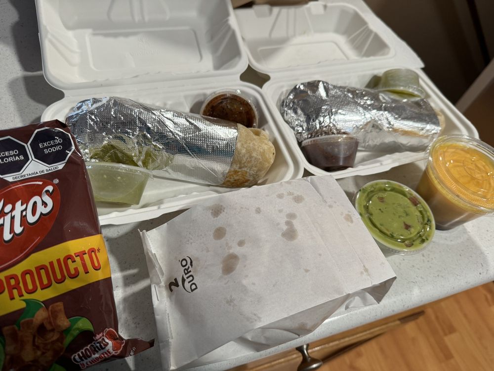 CASA REYES - Trusted Since 2023 - Updated July 2025 - 39 Photos - 20 ...