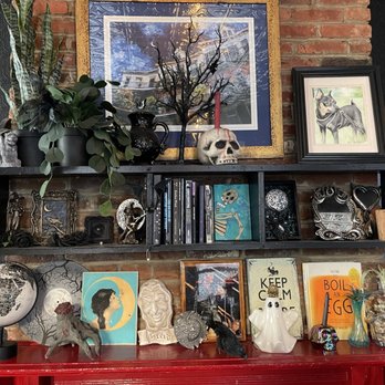 BLUE MOON CAFE - Updated November 2024 - 2545 Photos & 2661 Reviews ...