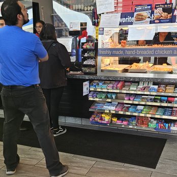 HAVEN MINI-MART - Updated January 2026 - 10 Photos & 22 Reviews - 3445 ...