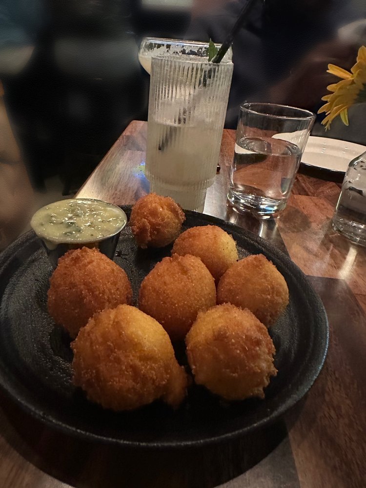 HONEYBIRD - 80 Photos & 77 Reviews - 230 Massasoit Ave, East Providence ...