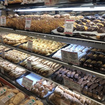 IAVARONE BROS QUALITY FOODS - Updated August 2024 - 172 Photos & 223 ...