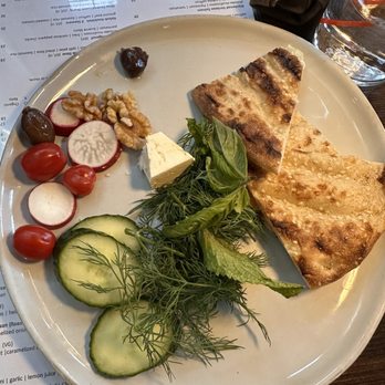 PERSIAN BASKET KITCHEN & BAR - Updated August 2024 - 572 Photos & 351 ...