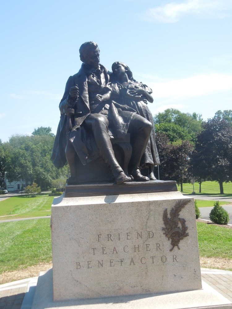 THOMAS GALLAUDET AND ALICE COGSWELL STATUE - Updated October 2025 - 139 ...