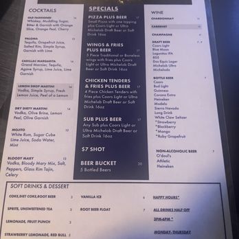 THE WOLF DEN BAR AND GRILL - Updated January 2026 - 90 Photos & 34 ...