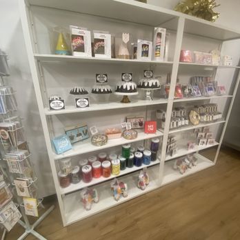 CREATIVE CAKERY - Updated December 2025 - 244 Photos & 379 Reviews ...