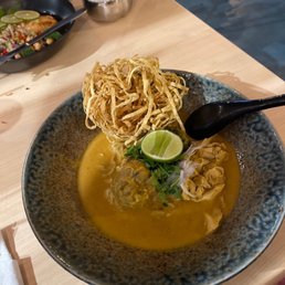 PLA-TU SUSHI THAI TAPAS - Updated December 2025 - 545 Photos & 288 ...