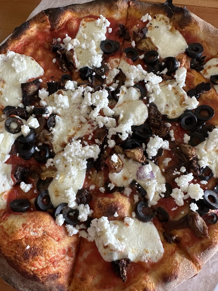 FOOZO ARTISAN PIZZA - Updated December 2025 - 133 Photos & 65 Reviews ...