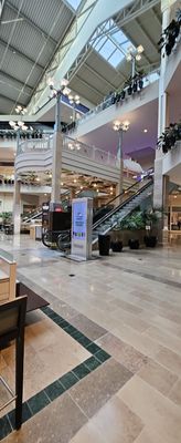 BRIDGEWATER COMMONS - Updated December 2025 - 164 Photos & 111 Reviews ...