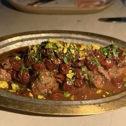 HUDA - Updated December 2025 - 92 Photos & 39 Reviews - 312 Leonard St ...