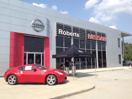 Roberts Nissan Manchester Tn