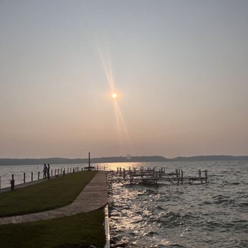 DOCKSIDE - TORCH LAKE - Updated July 2025 - 137 Photos & 201 Reviews ...