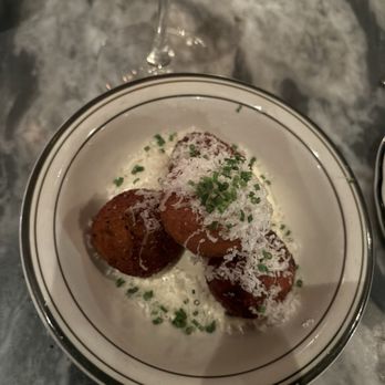 BARBUZZO - Updated June 2025 - 3725 Photos & 3394 Reviews - 110 S 13th ...