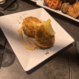 KATCH KITCHEN & COCKTAILS - 67 Photos & 39 Reviews - 2077 Northlake ...