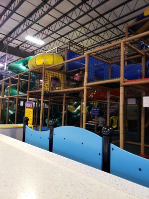 OASIS FAMILY FUN CENTER - 52 Photos & 49 Reviews - Amusement Parks - 35 ...