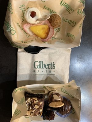 GILBERT’S BAKERY - 90 Photos & 97 Reviews - 5777 SW 40th St, Miami, FL ...
