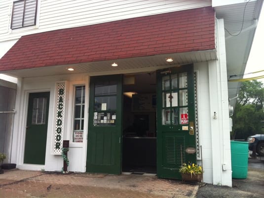 BACKDOOR PIZZA & MORE - Updated October 2025 - 30 Reviews - 1000 N ...