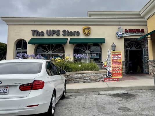 THE UPS STORE - Updated October 2025 - 36 Photos & 95 Reviews - 21143 ...