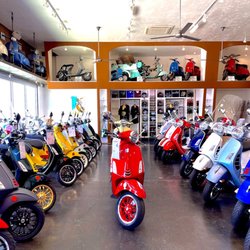 VESPA MOTORSPORT - 106 Photos & 182 Reviews - 3955 Pacific Hwy, San ...
