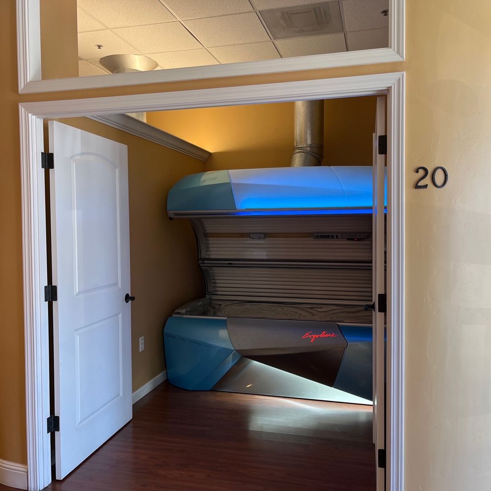 Tanning Salon Rooms