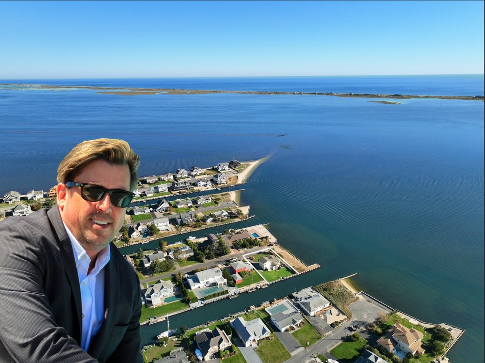 THE ROBERT CANBERG TEAM - NEST SEEKERS - Contact Agent - 4 Midland St ...