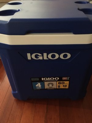 IGLOO OUTLET STORE - 21 Photos & 22 Reviews - 777 Igloo Rd, Katy, Texas ...