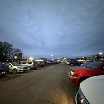 LAZ FLY PREMIER SELF PARK AIRPORT PARKING - Updated June 2025 - 13 ...