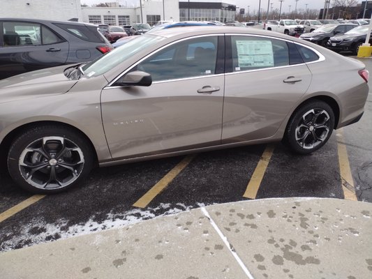 ADVANTAGE CHEVROLET OF HODGKINS - Updated October 2025 - 70 Photos ...