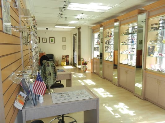 VISION DESIGNS OPTOMETRY - Updated December 2025 - 19 Photos & 45 ...