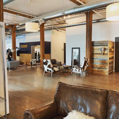 NORDSTROM TRUNK CLUB - STYLIST LOUNGE AT NORDSTROM NORTHPARK - TEMP ...