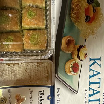 YEKTA MARKET & KABOB COUNTER - Updated October 2025 - 477 Photos & 470 ...