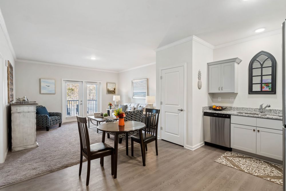 THE MANSIONS AT DECATUR SENIOR INDEPENDENT LIVING - Updated August 2025 ...