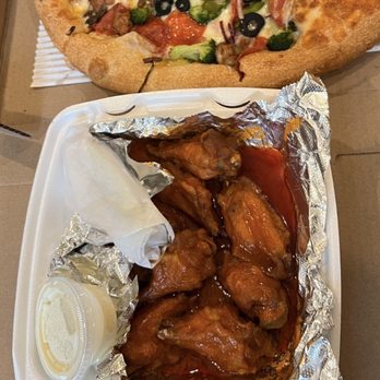 FAIRMOUNT PIZZA AND GRILL - Updated December 2025 - 160 Photos & 290 ...