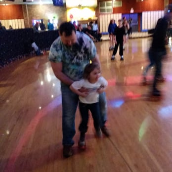 SKATE CENTER SMYRNA - Updated October 2025 - 27 Photos & 17 Reviews ...