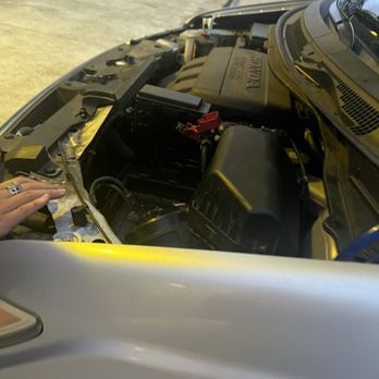 AUTOZONE AUTO PARTS - Updated January 2026 - 25 E Puainako St, Hilo ...