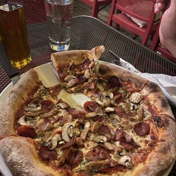 HEY LUCY - Updated December 2025 - 179 Photos & 243 Reviews - 295 King ...