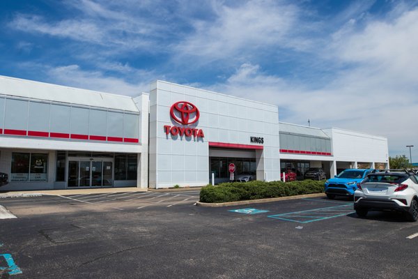KINGS TOYOTA - Updated November 2024 - 21 Photos & 93 Reviews - 9500 ...