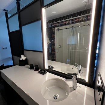 ALOFT PROVIDENCE DOWNTOWN - Updated August 2025 - 99 Photos & 34 ...