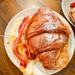 TOASTED - Updated January 2026 - 557 Photos & 528 Reviews - 6160 ...