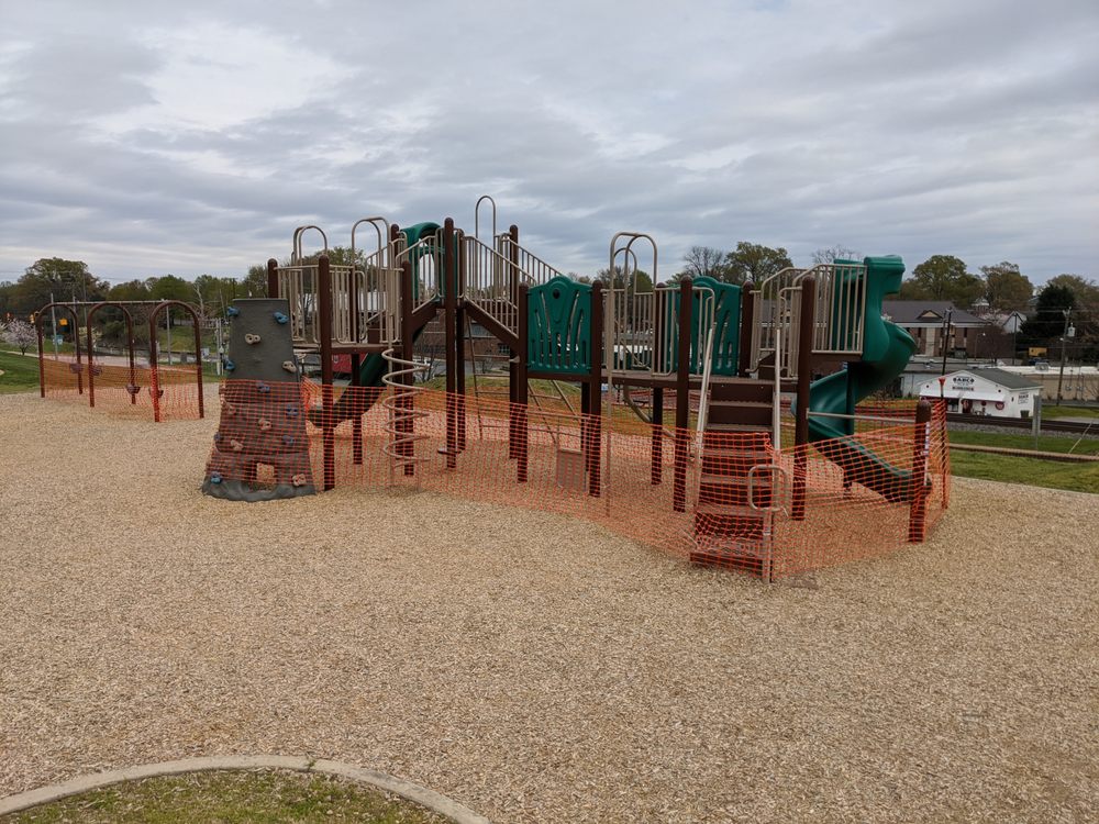 MILLSTONE PARK - 104 Spratt St, Fort Mill, South Carolina - Playgrounds ...