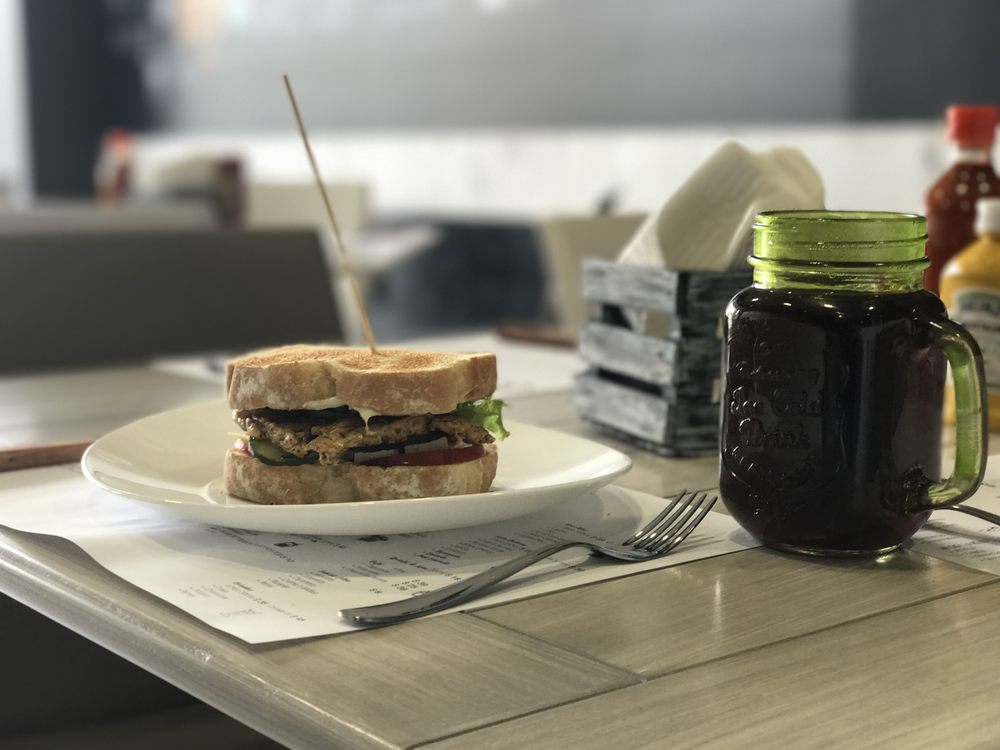 SHA’S BURGER FACTORY - 13 Photos - Paseo del Bosque S/N, Cuautitlán ...