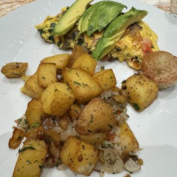 BISCOTTI’S - Updated August 2025 - 996 Photos & 613 Reviews - 2707 S ...