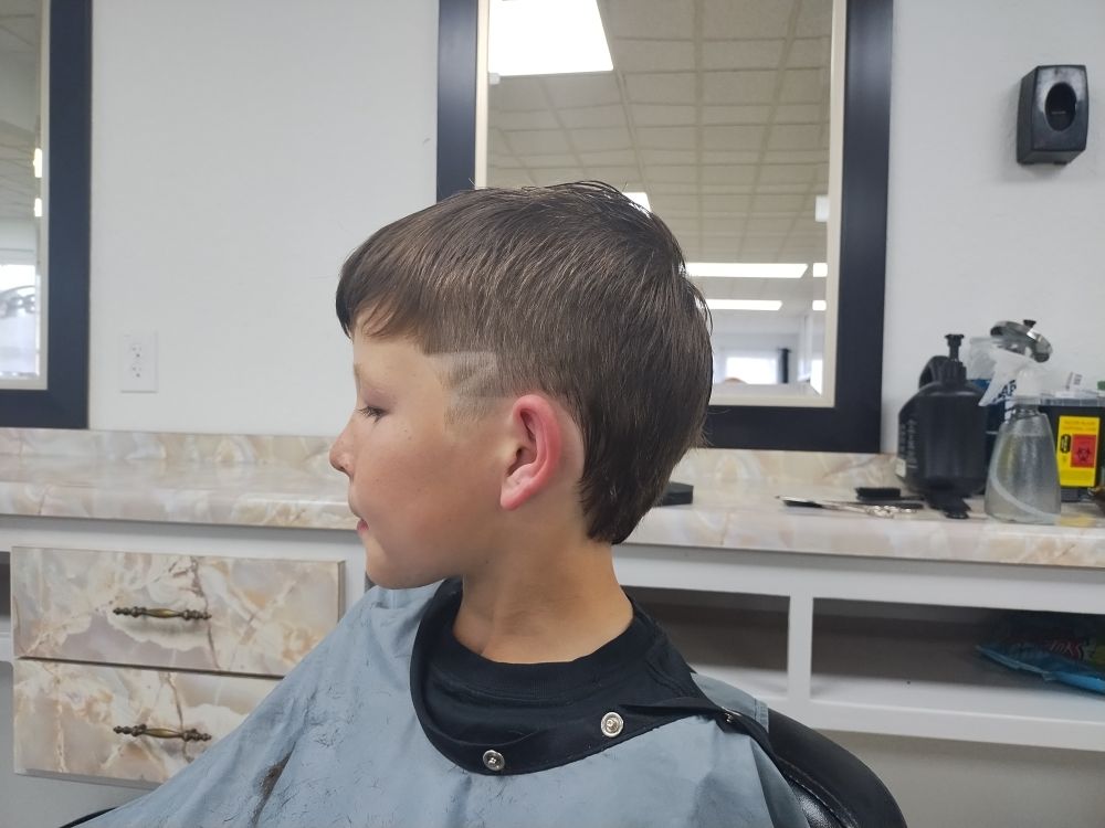 DRIPPIN CUTS BARBERSHOP - Updated April 2024 - 11 Photos - 600 W US-290 ...